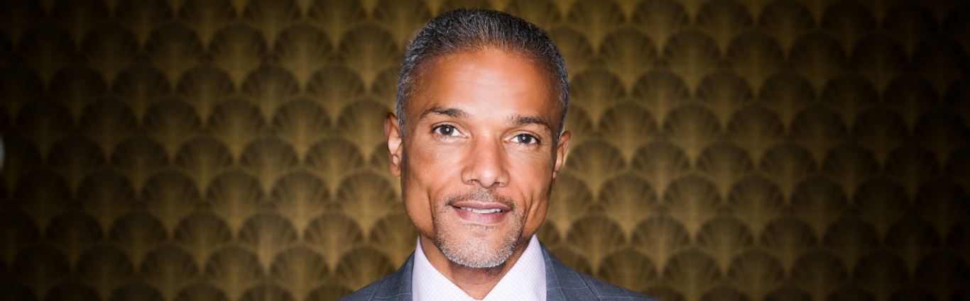 Meet Dr. Andrews | Dr. Andrews Plastic Surgery